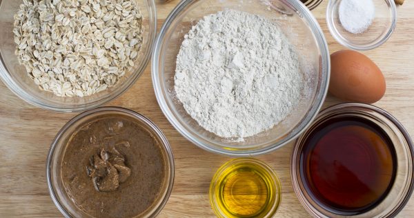 Baking with Maple Syrup Instead of Sugar (w/ Recipes)